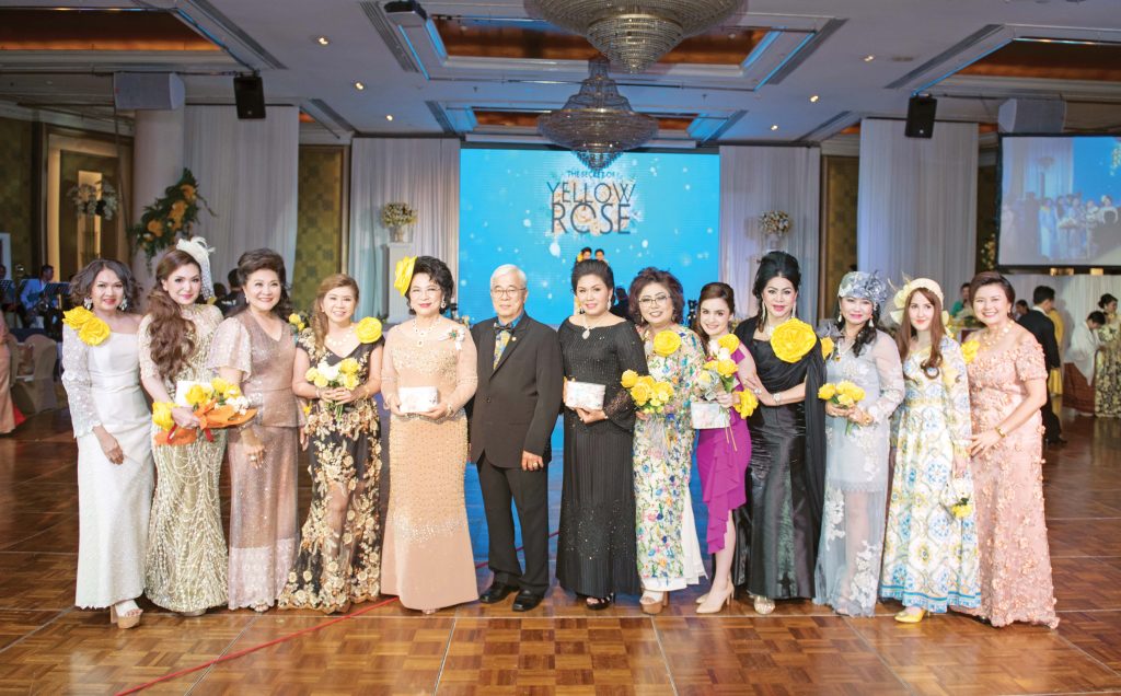 Zonta Rose Day 2018 - https://howemagazine.com/