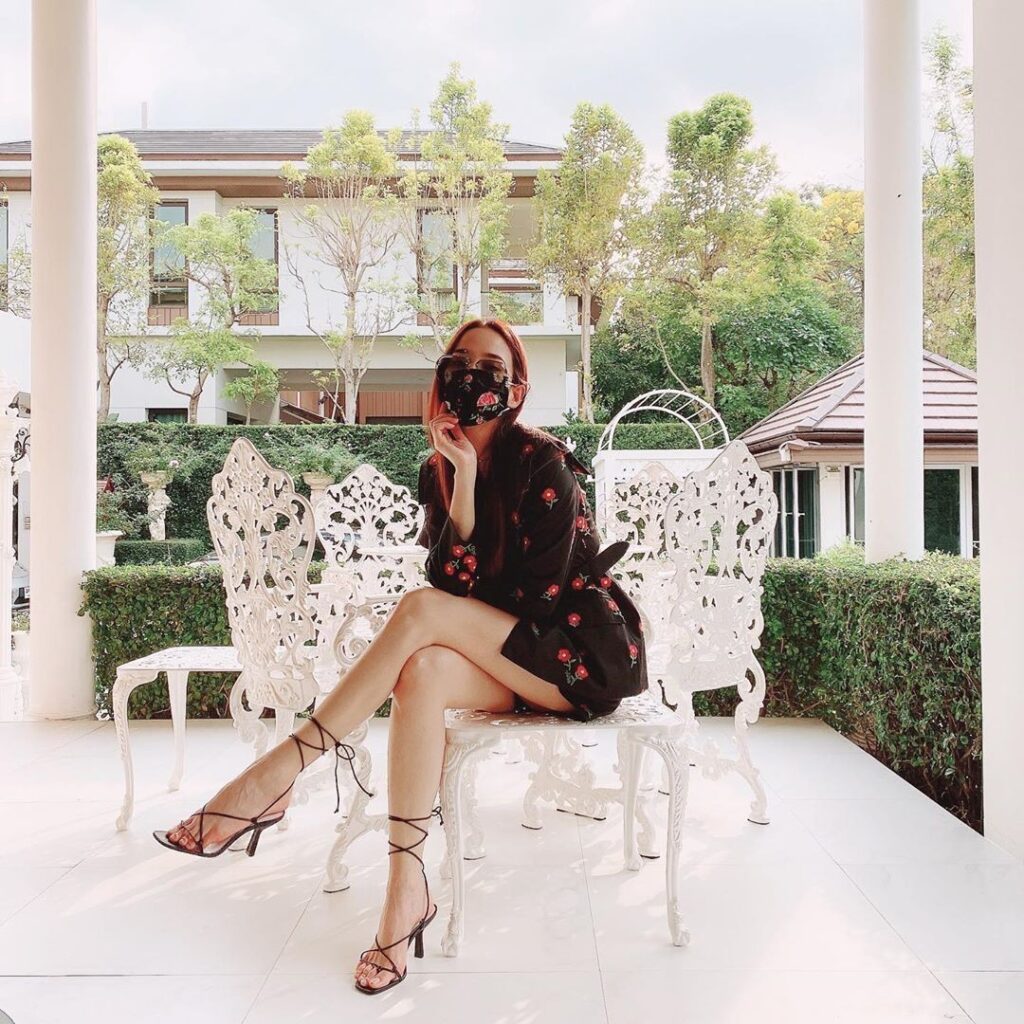 "อั้ม" ฉลองสระใหม่ จัดปาร์ตี้ HBD "แหวนแหวน" อบอุ่น เรียบง่าย ...