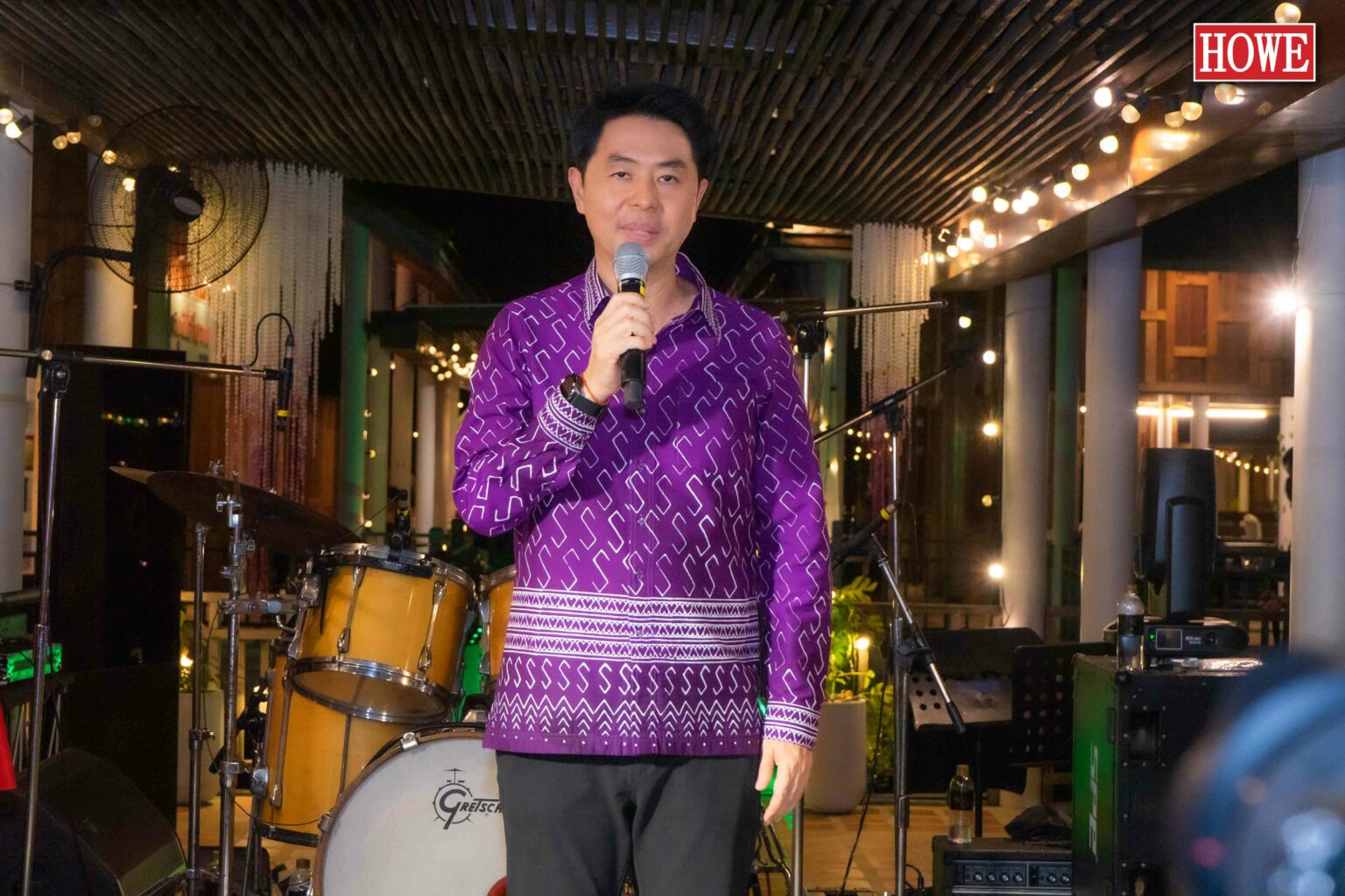 Legend River Bar ร้านอาหารและบาร์กลางน้ำ สไตล์โมเดิร์นในเรือนไทยริมน้ำ - https://howemagazine.com/