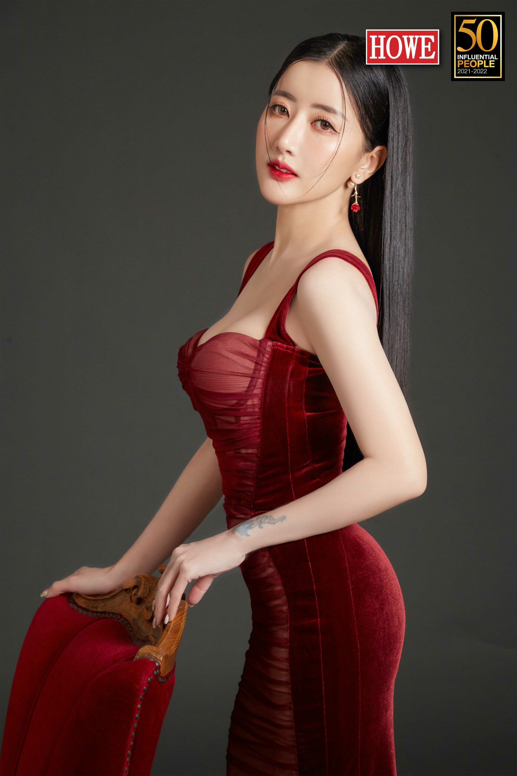 THE 50 INFLUENTIAL PEOPLE 2022 "รติชา แพงทรัพย์" ทำทุกสิ่ง ต้องดีที่สุด - https://howemagazine.com/