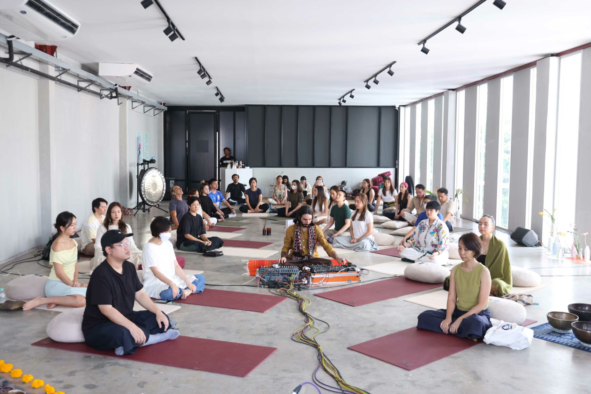 เปิดตัวแล้วใจกลางสามย่าน! ‘Slowcombo’ คอมมูนิตี้สเปซ แนวคิด Mindfulness ...