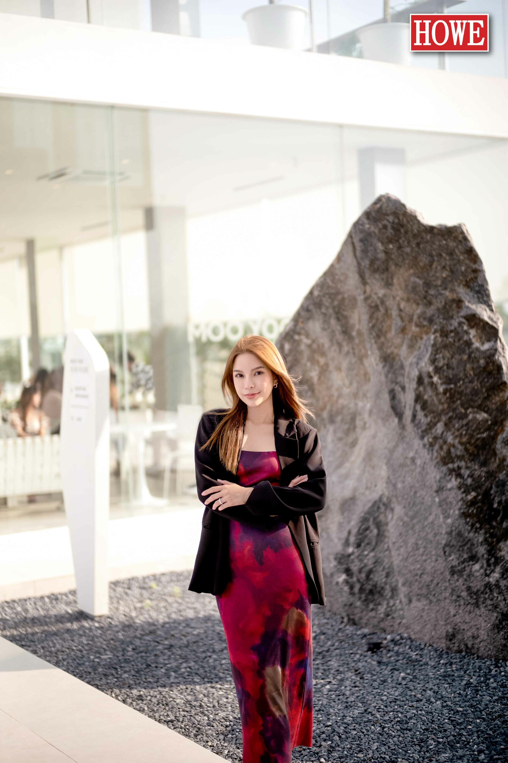 "ลินทร์พิตา จินดาภู" บทบาทใหม่กับการบริหาร ธุรกิจคาเฟ่และร้านอาหาร - https://howemagazine.com/