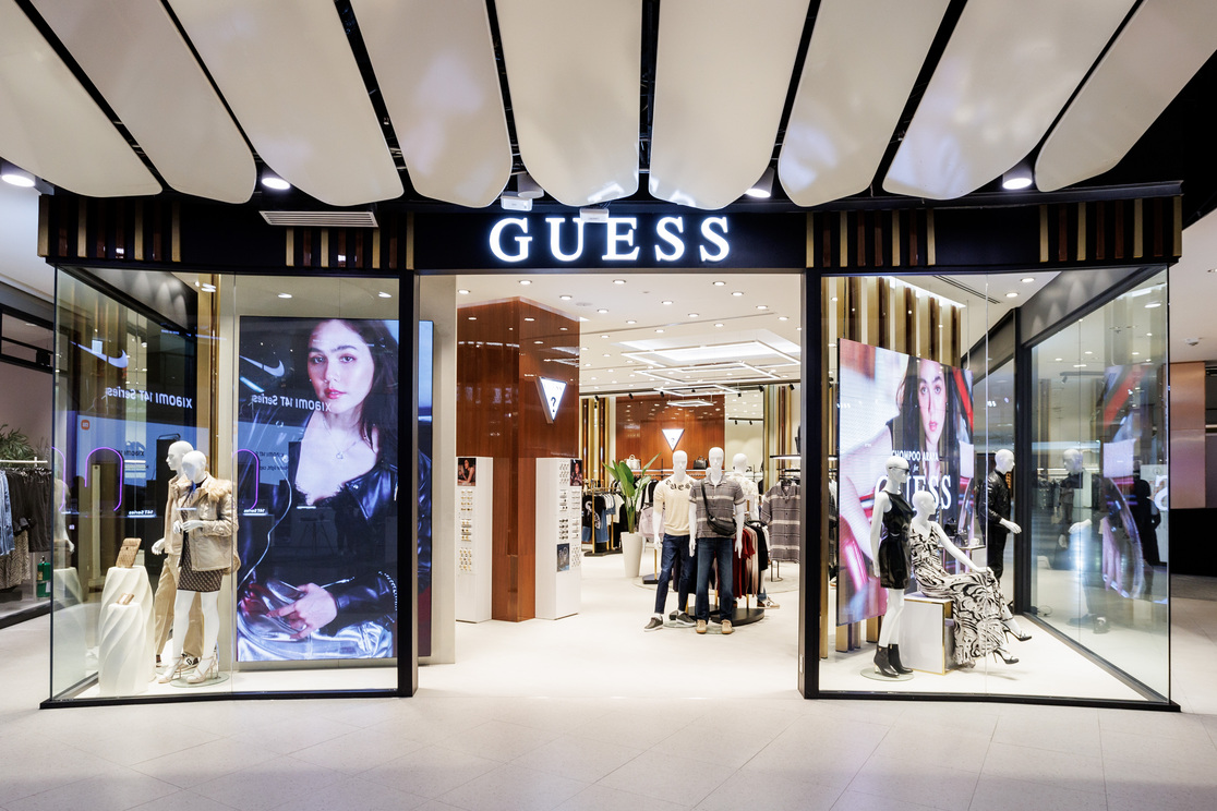 ฉลองเปิด GUESS Flagship Store คอนเซ็ปต์ใหม่ที่แรกของโลกที่ชั้น 1 ...