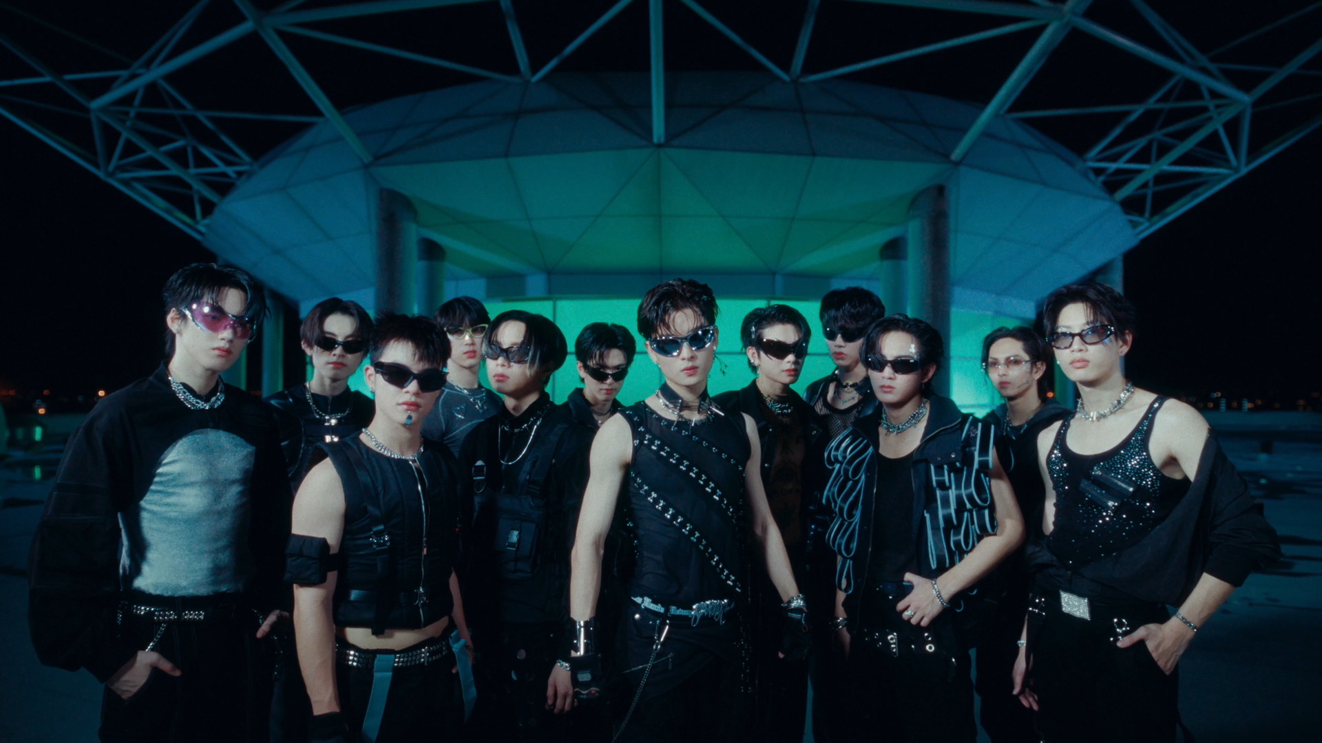 มาแล้ว! MV เพลง ‘TRANSFORMER’ จาก BUS because of you i shine กับการ ...