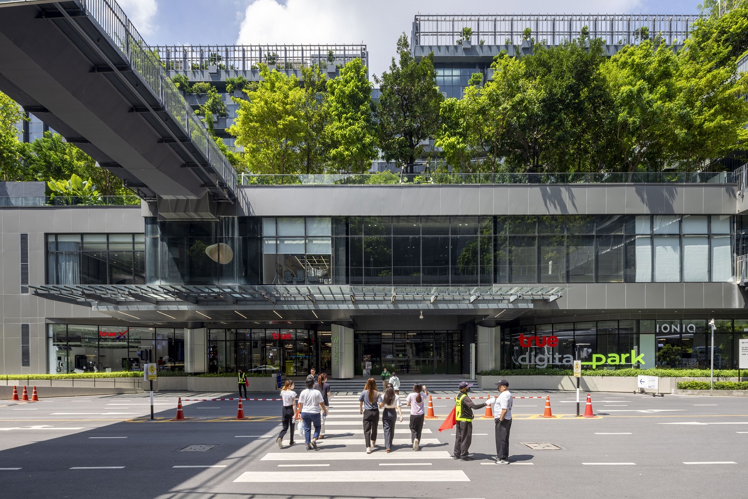 True Digital Park พลิกโฉมพื้นที่รีเทล ชู brand promise "life" ปักหมุด ...